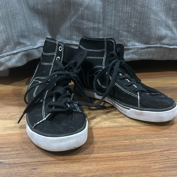 Pastry | Shoes | Pastry High Top Tennis Shoes Canvas Black Womens 5 ...